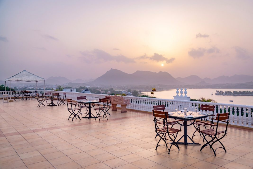 6 Offbeat Rooftop Restaurants that Will Show You a Different Side of ...