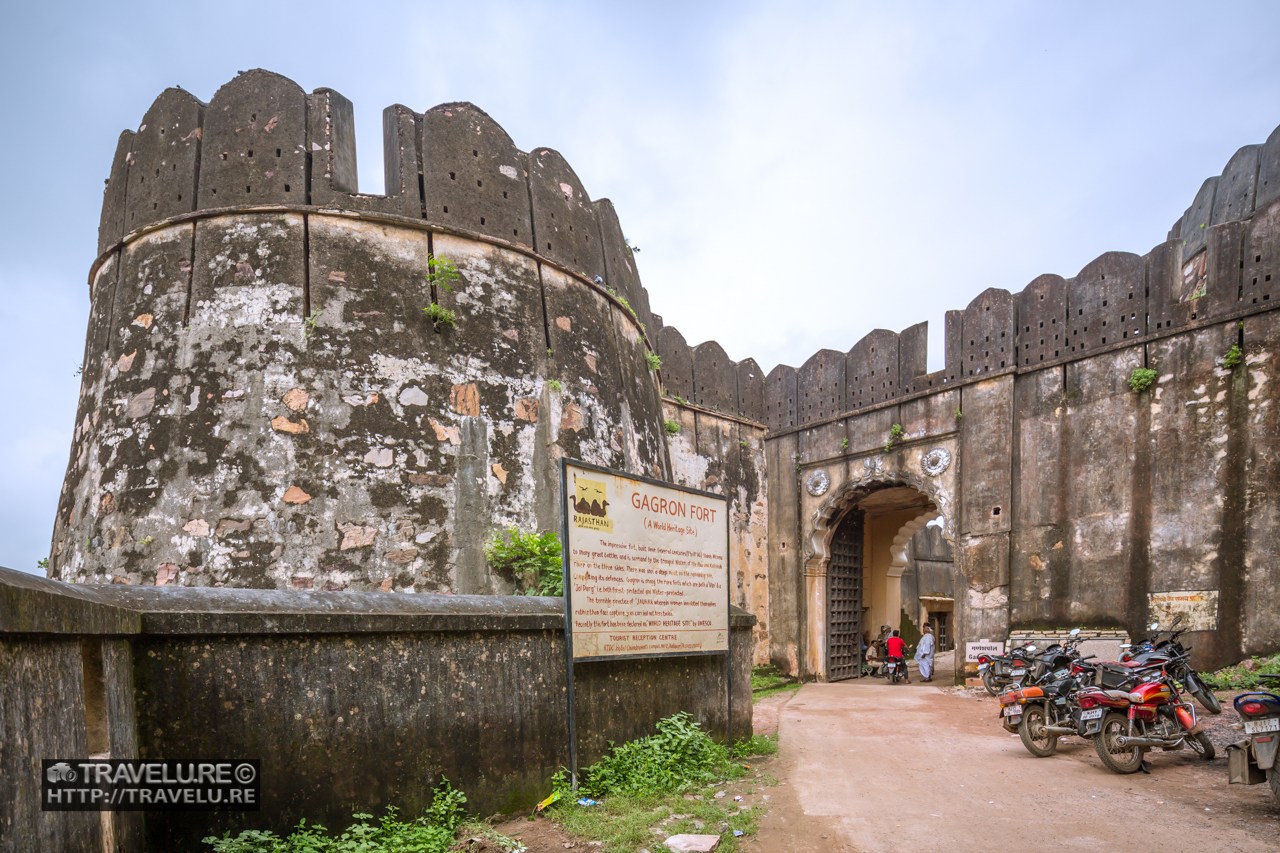 This Fort in Jhalawar is India’s only Fort Built without Foundation ...