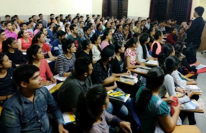 Why Badala Classes is the best Commerce Institute in Udaipur? – UdaipurBlog