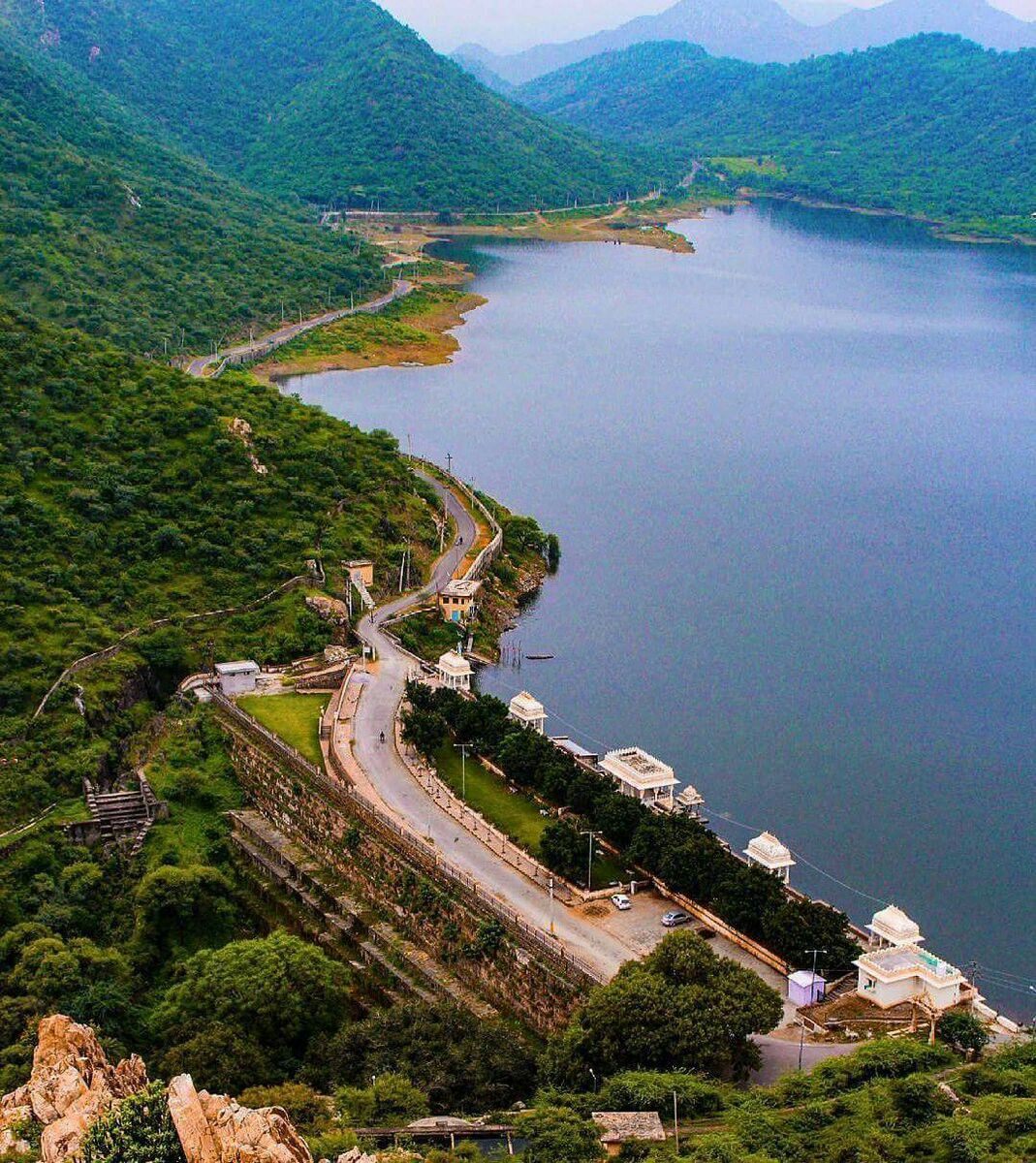 Knowing the Story Behind the Top Lakes In Udaipur - UdaipurBlog